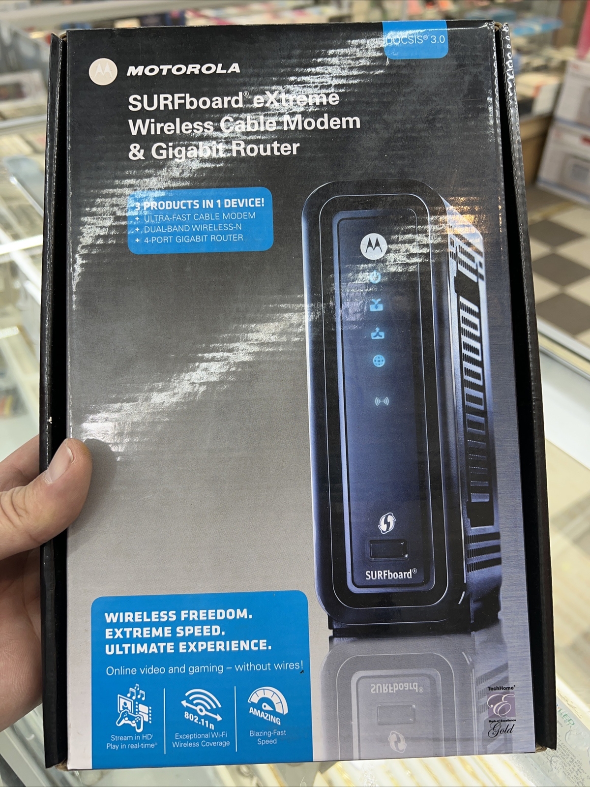 Motorola SBG6580 SURFboard 343 Mbps 4 Port Gigabit Wireless Cable Modem ...