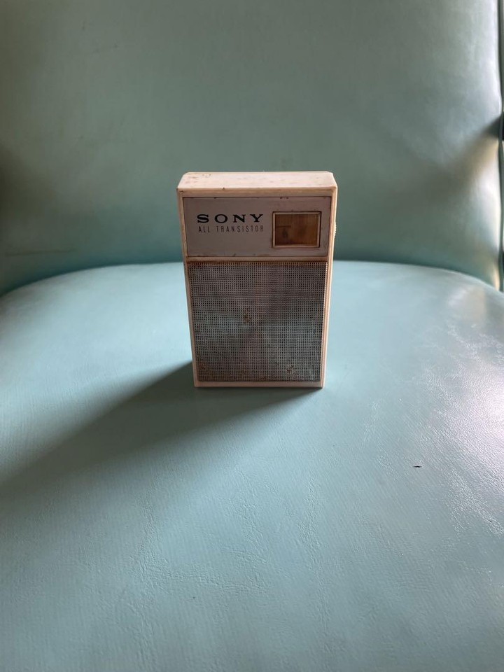 Old SONY Transistor Radio | eBay