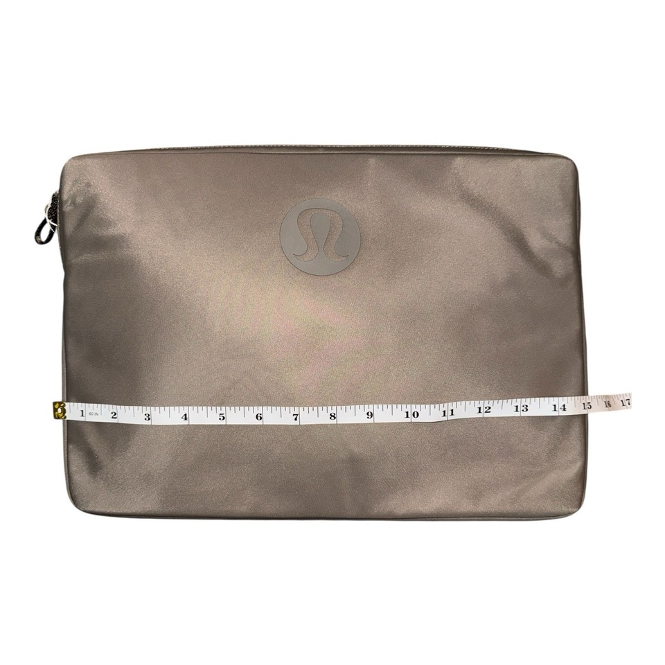 Lululemon New Crew Laptop Sleeve, Warm Ash Grey NWT Laptop Accessory | eBay