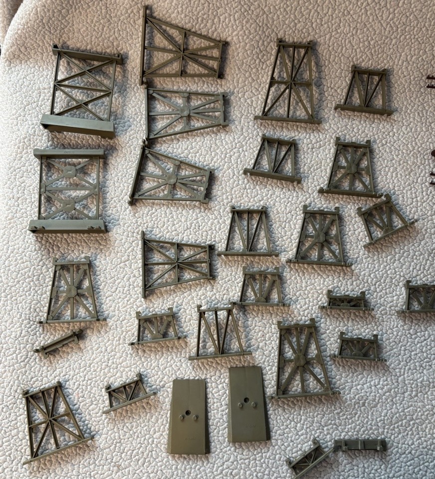 Vintage HO Scale Train Scenery Lot Utility Poles Bridges Road Signs | eBay