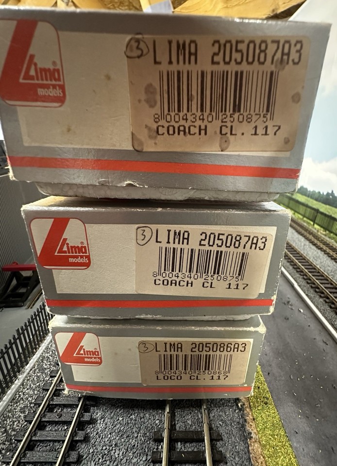 Lima L149850 Class 117 117306 DMU Regional Railways OO Gauge Boxed ...