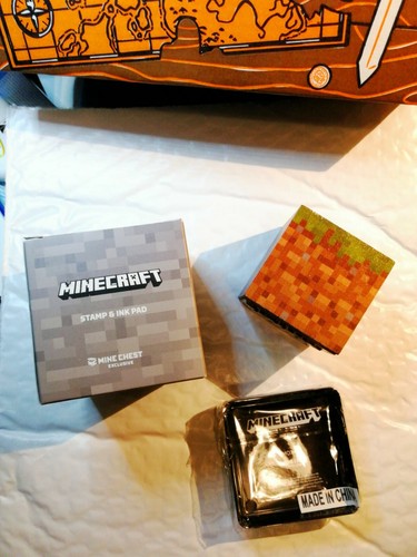 Rare Minecraft Grass Stamp and Ink Pad Stamp Loot Crate Mine Chest ...
