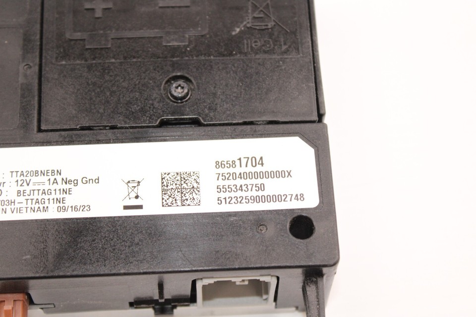 GM 86581704 Communication Telematics Onstar Module 2024 2025 Silverado ...