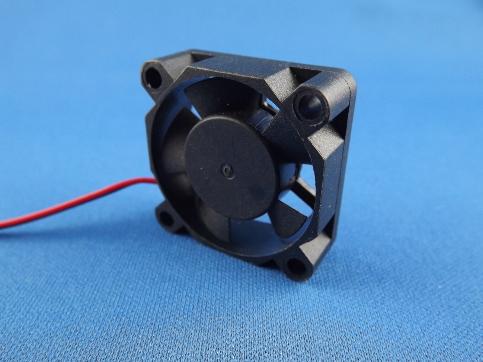 Lüfter, Gehäuselüfter, Ventilator div. Größen und Spannungen #2 | eBay.de