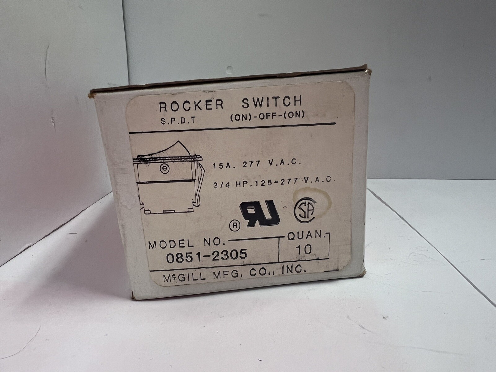 (1) QTY 10 NEW McGill Illuminated Rocker Switch 0851-2305 | eBay