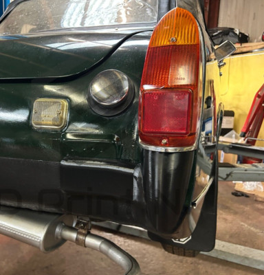 Rear Light Smoother Cowls & Bumperette kit for rubber bumper delete ...