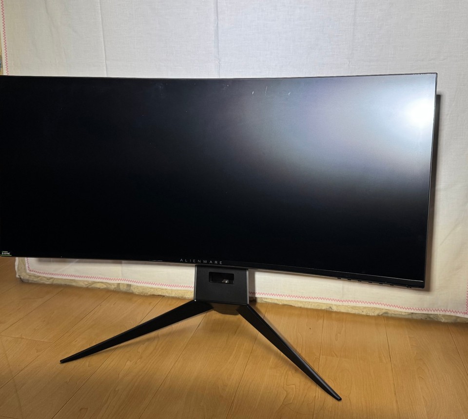 Alienware AW3418DW 34” Curved UltraWide QHD Gaming Monitor 120Hz G-Sync ...
