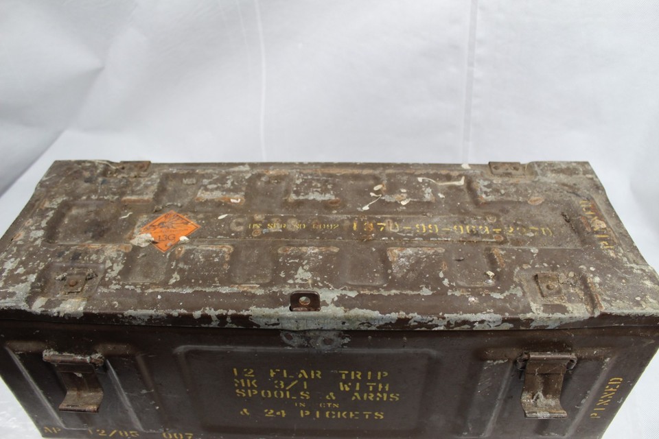 Large Heavy Duty Metal Flares Box Tin Case Militaria 66x 24x24cm ...