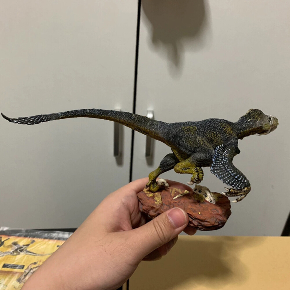 Utahraptor Ostrommaysorum With Images Prehistoric Utahraptor Life