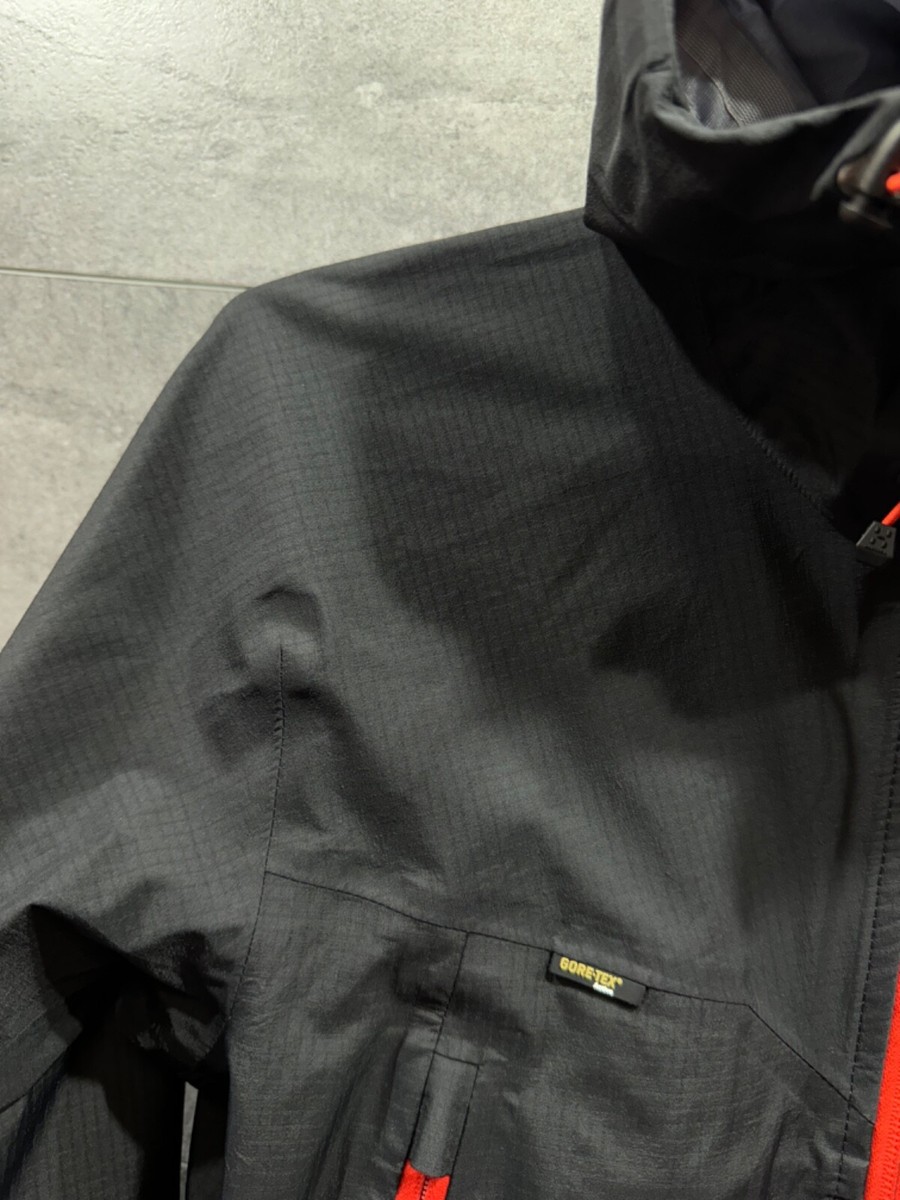 HAGLOFS SCRAMBLE TILTA GORE-TEX OUTDOOR WATERPROOF JACKET HAGLOFS SCRAMBLE TILTA GORE-TEX OUTDOOR WATERPROOF JACKET