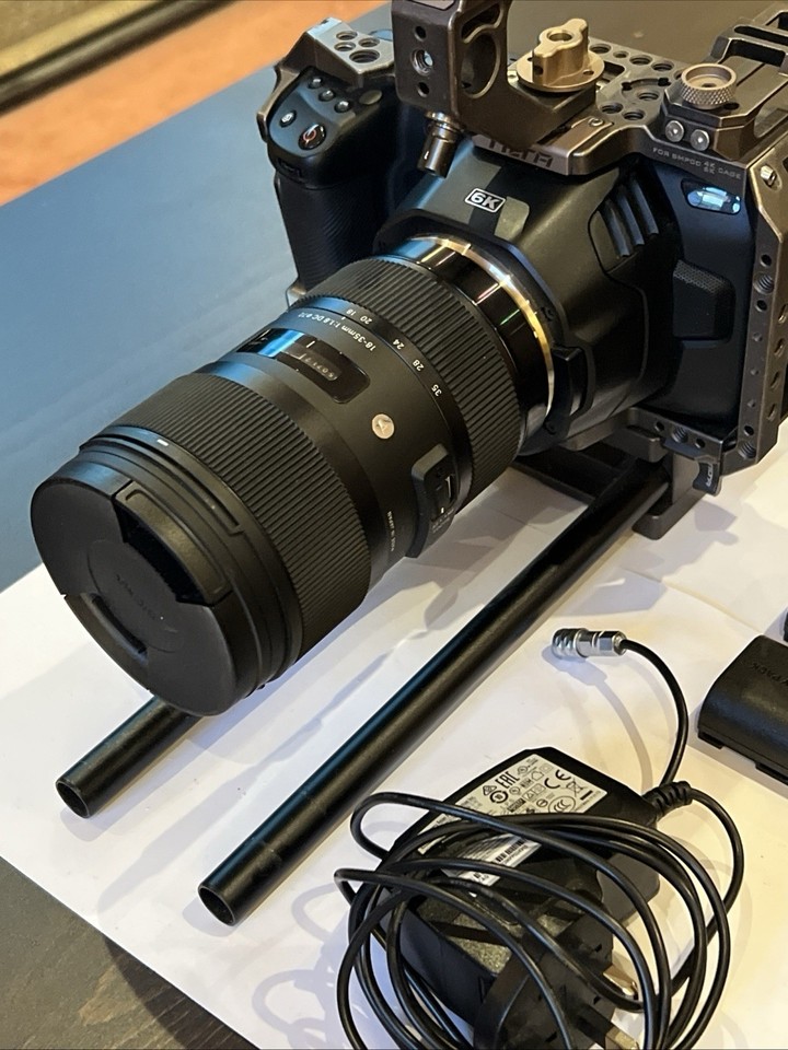 Blackmagic Pocket 6K + Sigma 18-35 Zoom Art Lens (w/ Tilta Cage ...