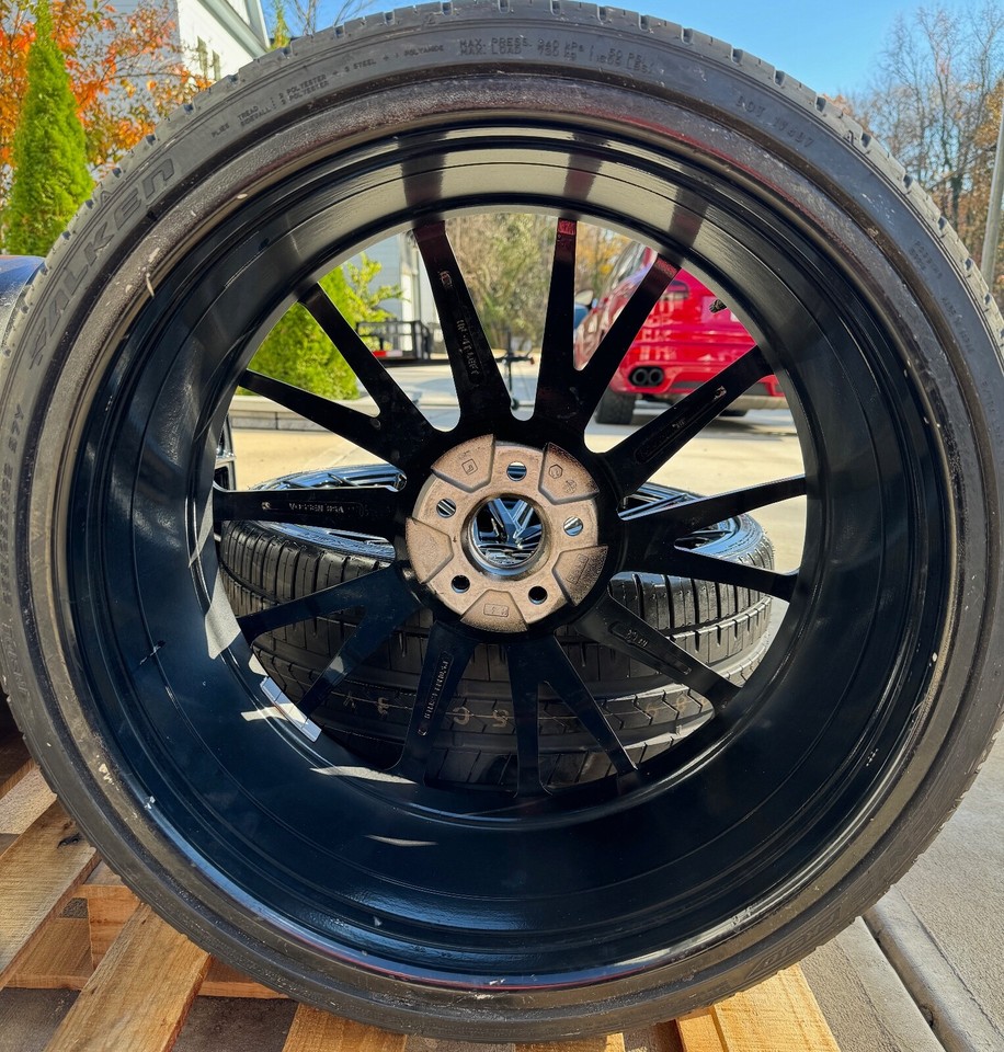 22" Inch Vossen HF4-T Gloss Black Staggered Wheels 22x10.5 22x.9 | eBay