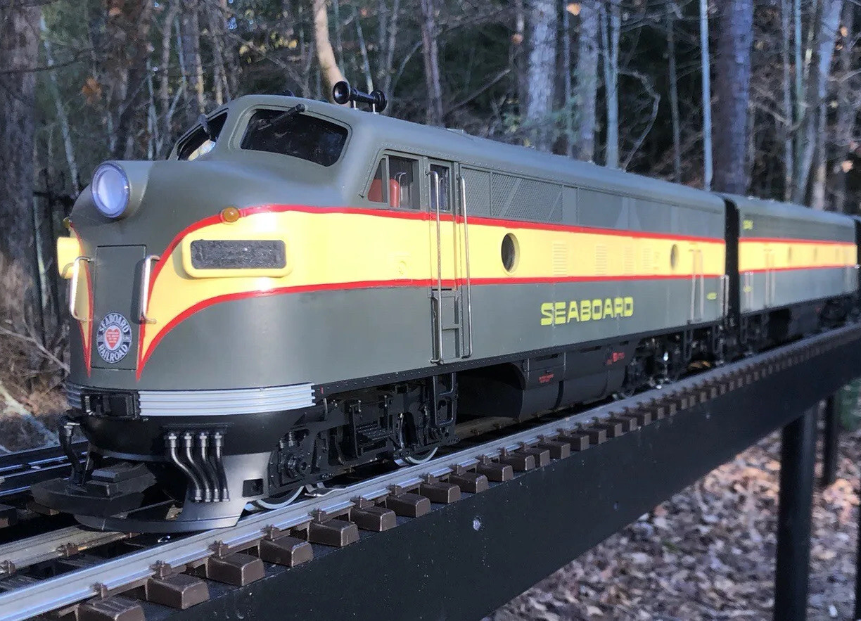 LGB G scale F7 AB Custom Seaboard RR paint. Freight Scheme, Sound | eBay