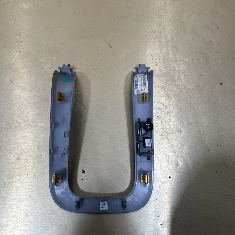2011 - 2015 Chevrolet Volt Shifter Center Console Trim 22858477 Oem | eBay