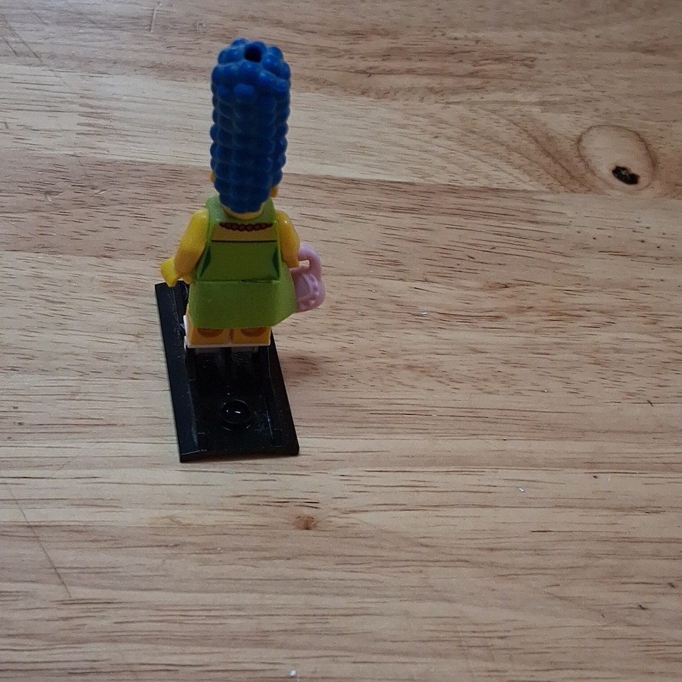 LEGO Marge Simpson Minifigure - The Simpsons Series, Green Dress & Pink ...