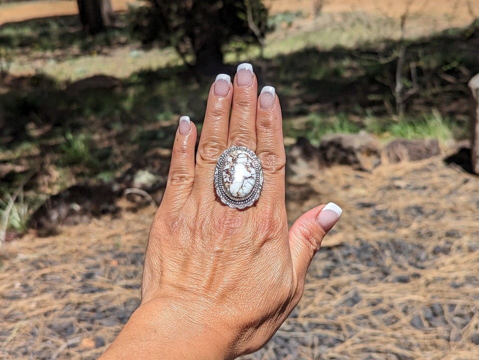 Navajo Women's Ring White Horse Magnesite Stone Native American ...