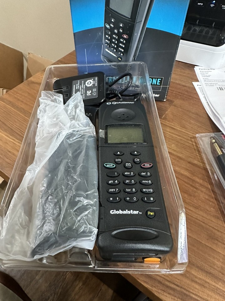 Qualcomm Globalstar GSP-1600 Tri-Mode Satellite Phone | eBay