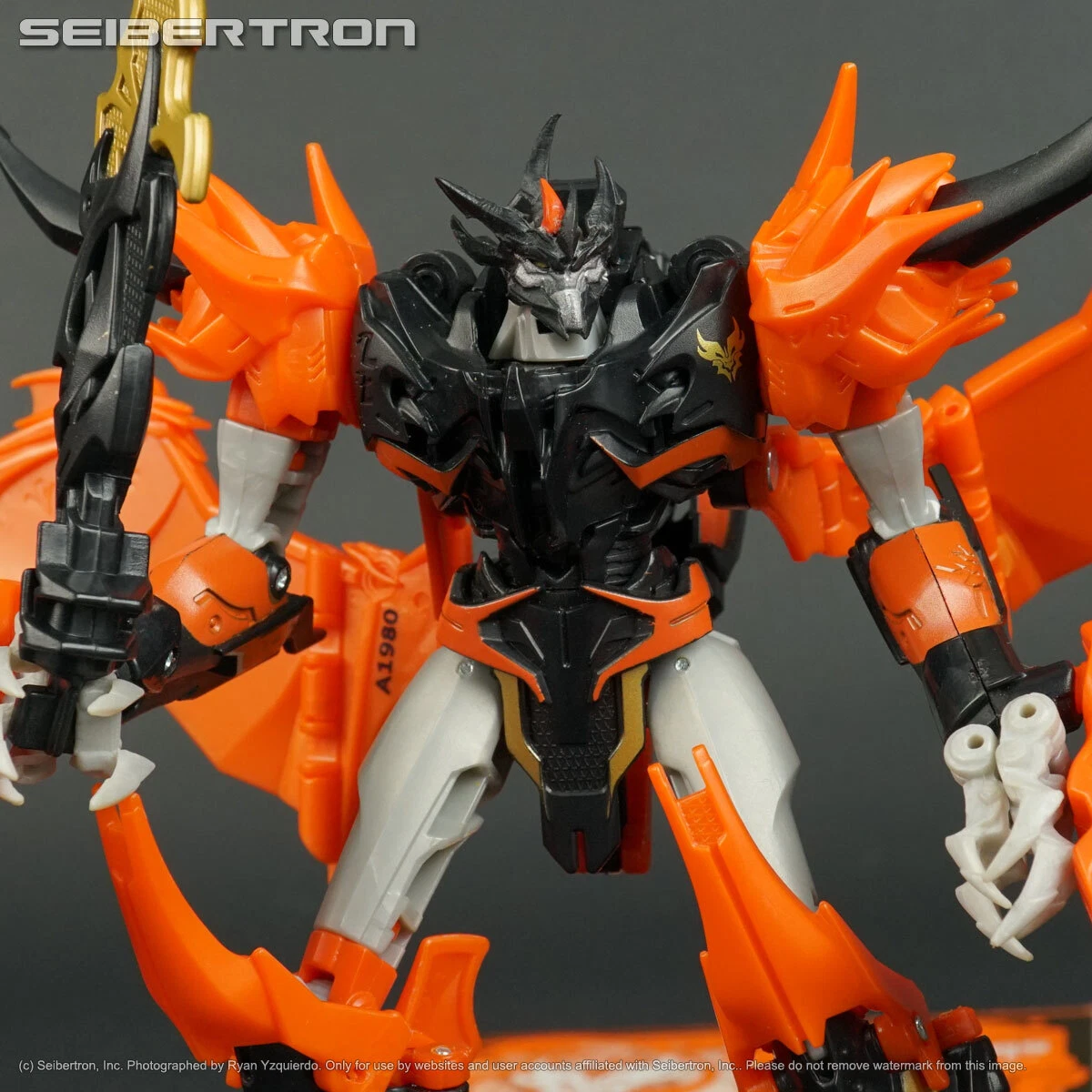 Transformers Prime Beast Hunters Predaking Robot Mode