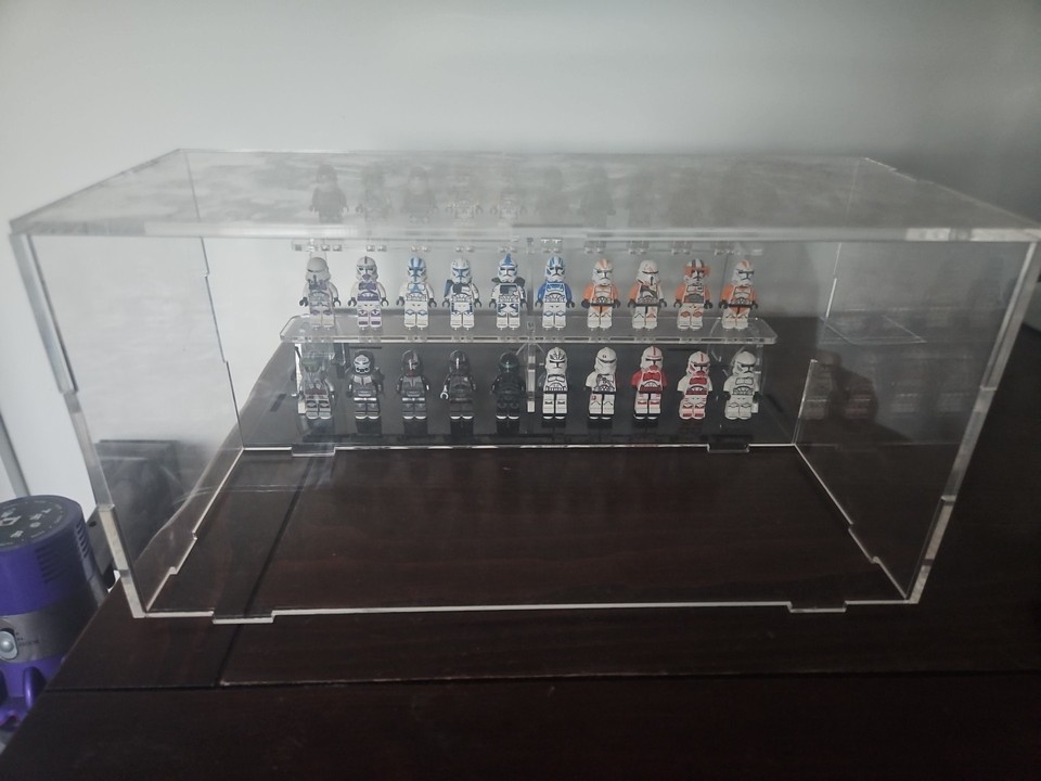 LEGO Star Wars Minifigures Case + One Random Clone Shown In The Pic 😁 ...