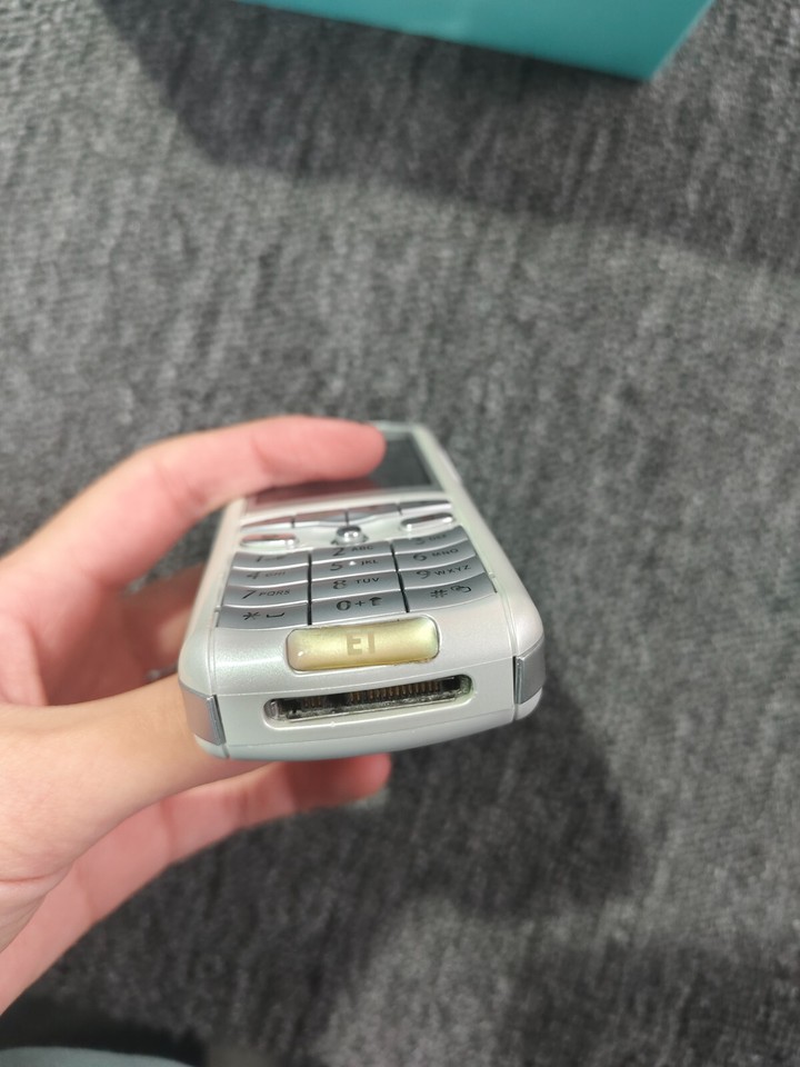 Motorola ROKR E1 Feature phone 1.9in 0.3MP cell phone | eBay