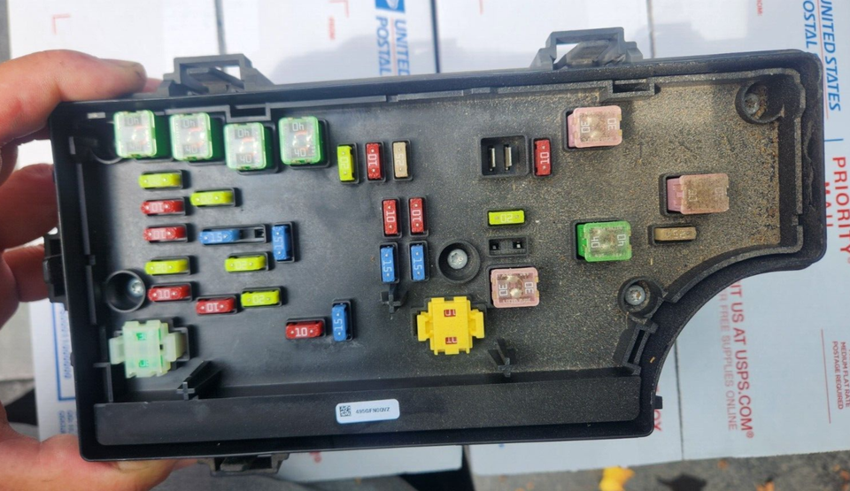 2010 Dodge Avenger Chrysler Sebring TIPM Totally Integrated FUSE BOX ...