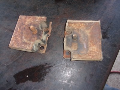 64 FORD GALAXIE 500 352 390 FE ENGINE MOTOR MOUNTS OEM PAIR | eBay