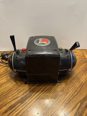 Vintage Postwar Lionel Model Trains Type ZW 250 Watts Transformer Turns ...
