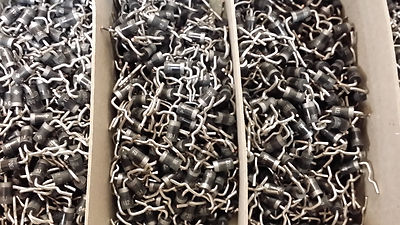 (50) RGP30J VISHAY/GENERAL SEMI Diode Switching 600V 3A 2-Pin DO-201 ...