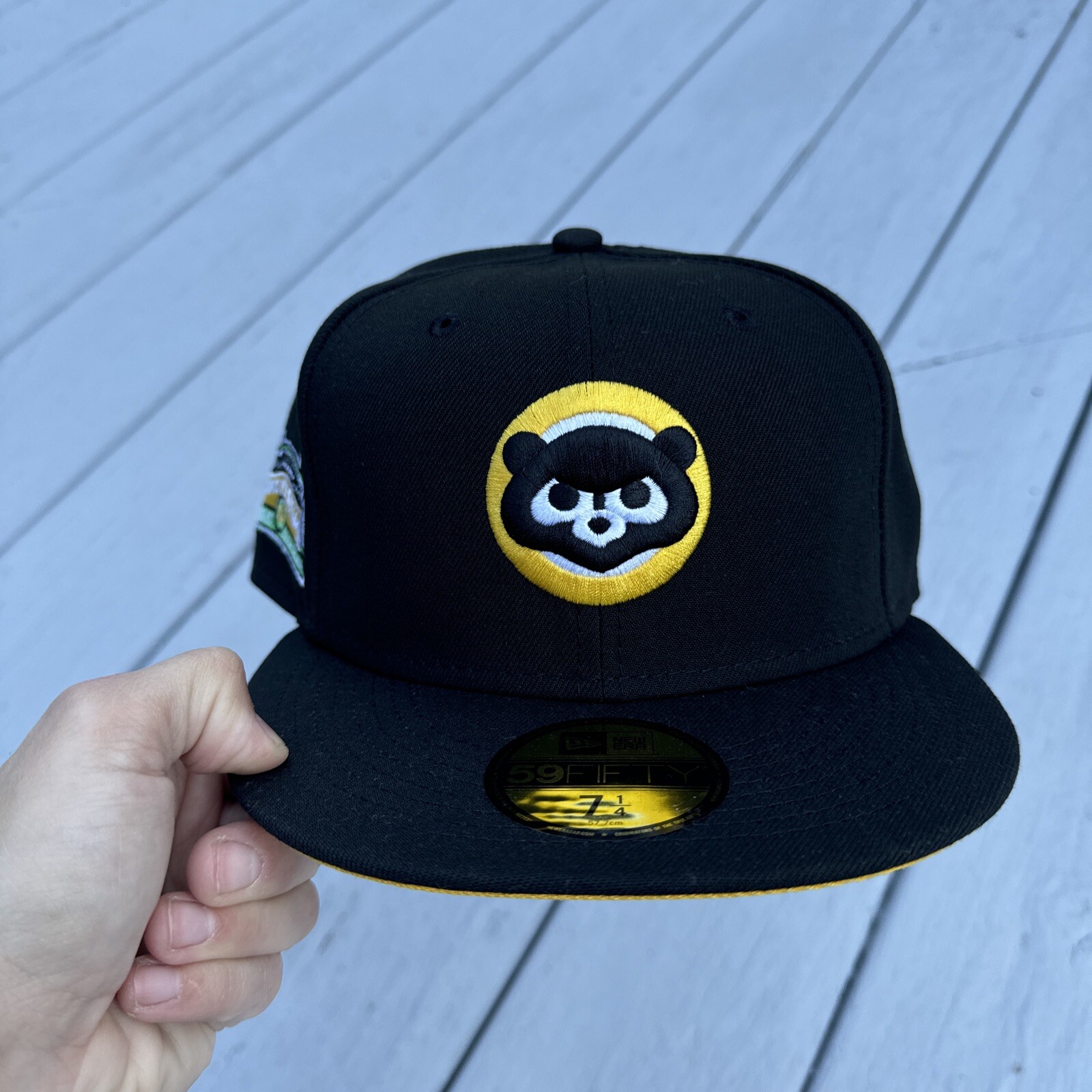 7 1/4 EBLENS EXCLUSIVE CHICAGO CUBS WRIGLEY FIELD BLACK YELLOW UV ...