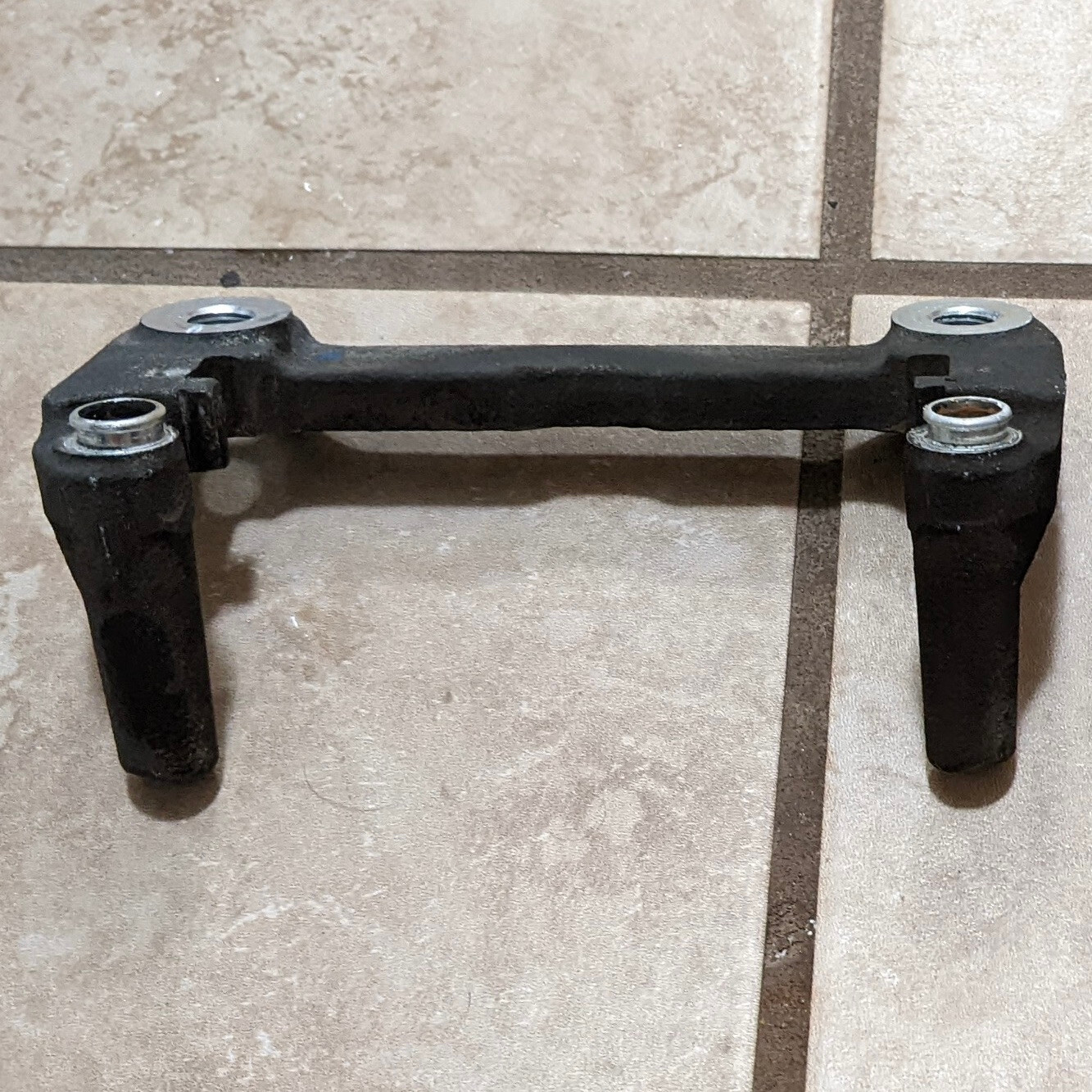 2014 2015 Mitsubishi Mirage Front Brake Caliper Support Bracket ...