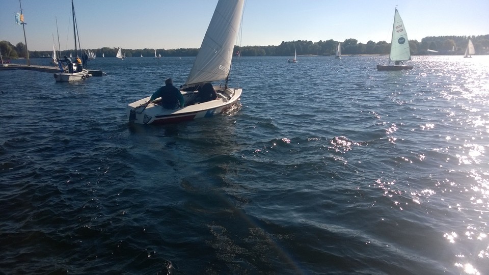 Segelboot Monarch, auf neuem Trailer | eBay.de