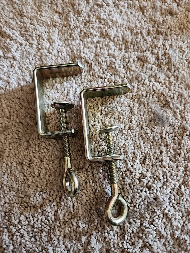 2 New Table Clamps for Singer/SilverReed knitting machine | eBay