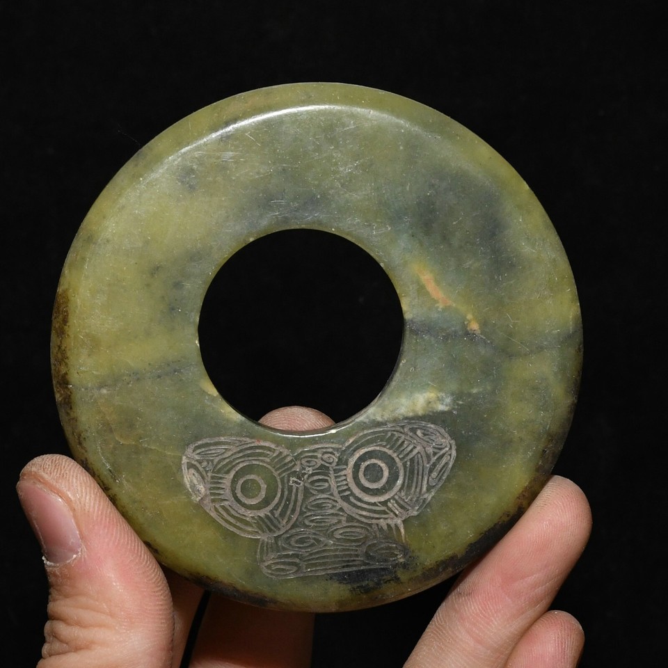 Chinese Liangzhu Culture Green Jade Carved Beast Face Pattern Yubi Yu ...