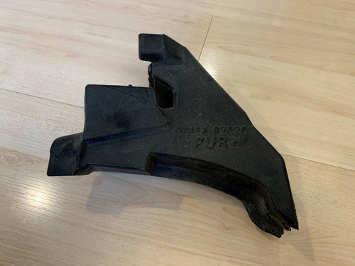 2017-2019 GENUINE Toyota Corolla Fender Gusset Guide Front Side Air ...