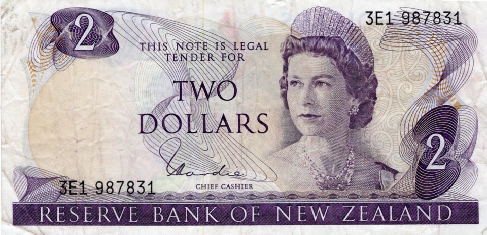 New Zealand 2 Dollar banknote 3E1 Hardie P164d Type I QEII Combined ...