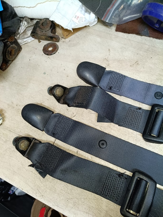 Classic Austin Rover Mini Black Rear Seatbelt Set - Static 1992 | eBay UK