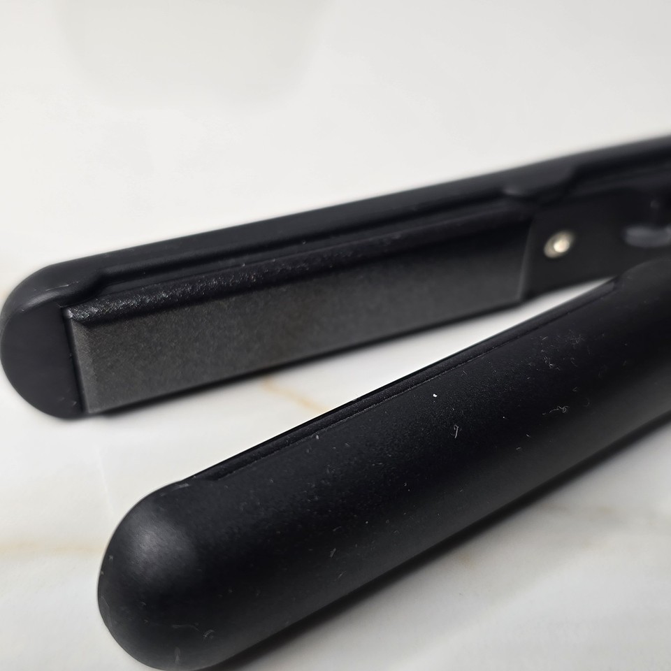 Cloud Nine Mini Hair Straightener with Travel Pouch – Compact Ceramic ...
