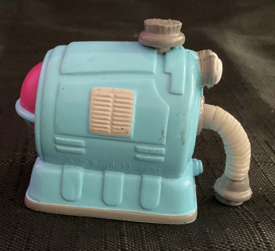 Teletubbies Small Noo Noo Hoover Vacuum Toy 1.5” Metal 1996 | eBay UK