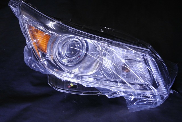 Headlight Xenon HID Chrome Right Psgr for 2010-2013 Buick Lacrosse ...