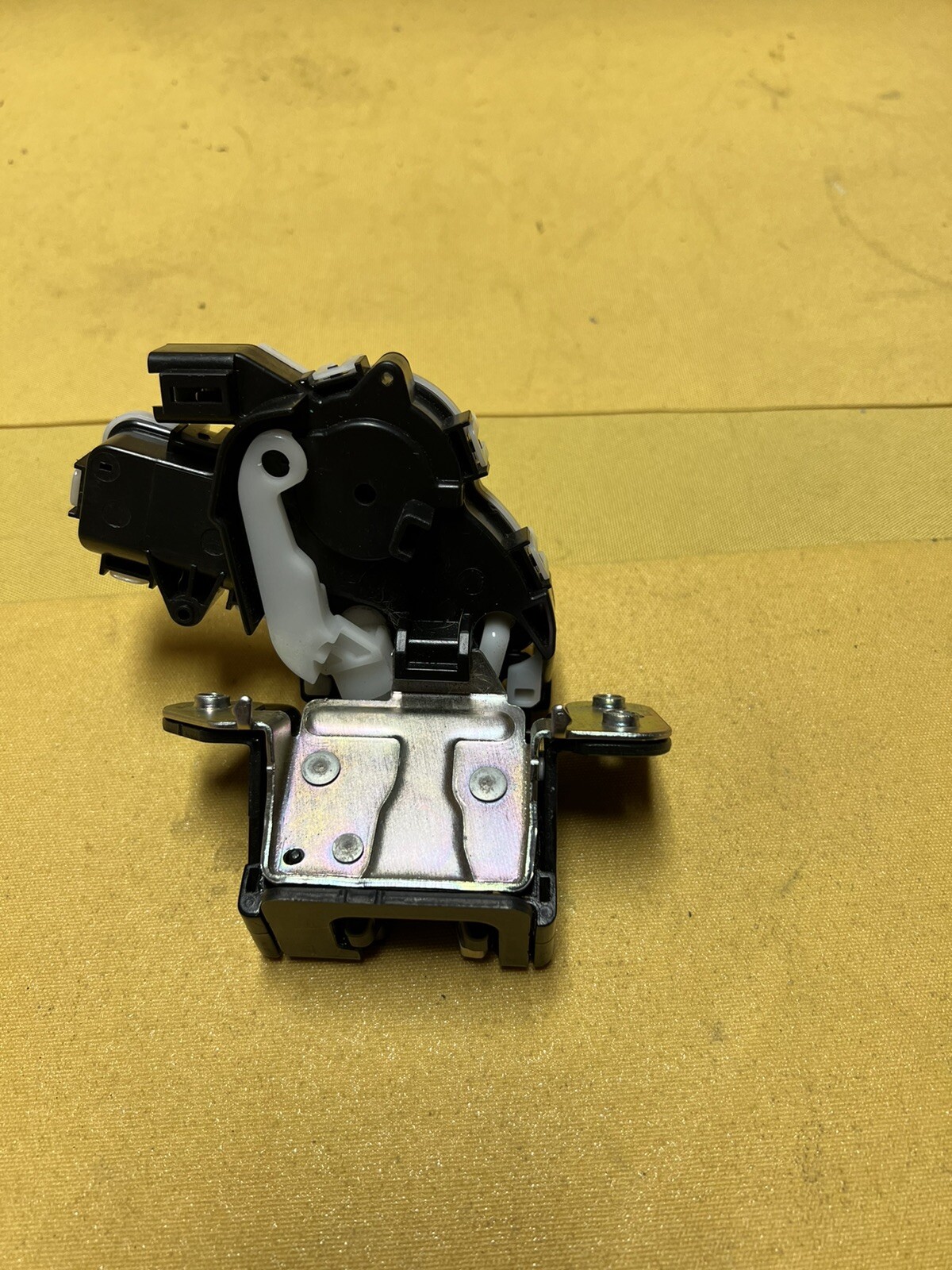 2014-2018 Mazda CX-5 OEM Trunk Latch Liftgate Actuator G33M-62-310B OEM ...