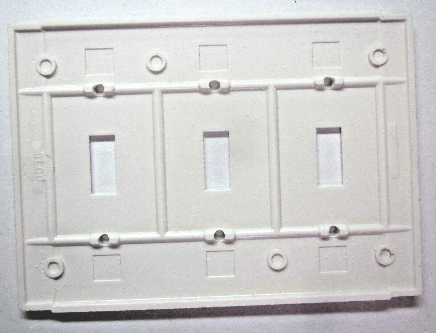 Beco USA 1950s White Bakelite 2 Vertical Ribs 3-Gang Switch Plate Wall ...