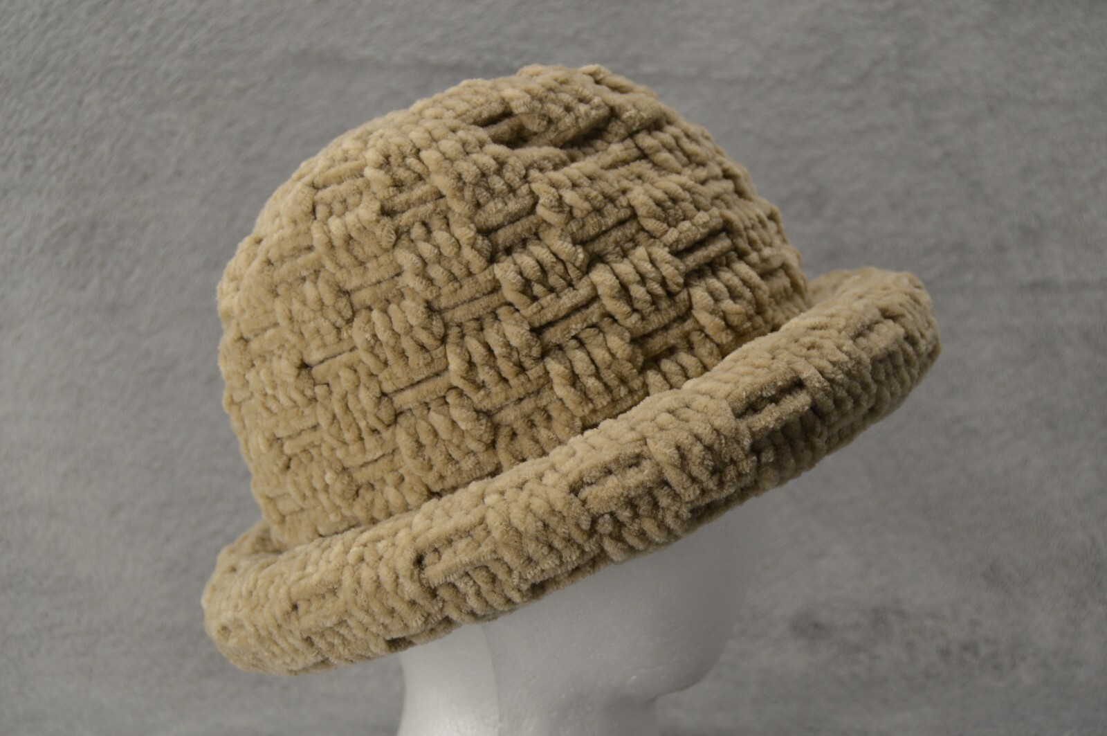 Bowler Hat Womens Medium 57cm Woven Knit Tan Retro 20s Stretch Boho ...