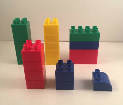 Mega Bloks 21 Total Blocks 4-2x4 and 16-2x2 Yellow, Blue, Red, Green | eBay