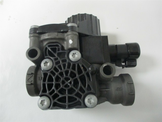 Bendix K056070 M-40qr 12v ABS Modulator Valve for sale online | eBay