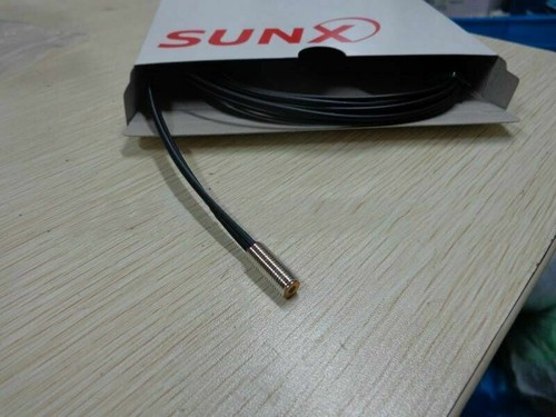1PC New Panasonic Sunx FD-W8 Fiber Optic Sensor FDW8 In Box Free ...