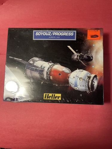 Heller Soyouz/Progress 1/125 Model Spacecraft Kit (2 Models) - Easy 14 pcs 79728 | eBay