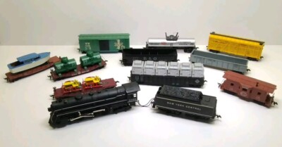 Vintage Lot Allstate HO Hobby Train Set W/Box,Tracks, Risers, 12 Cars ...