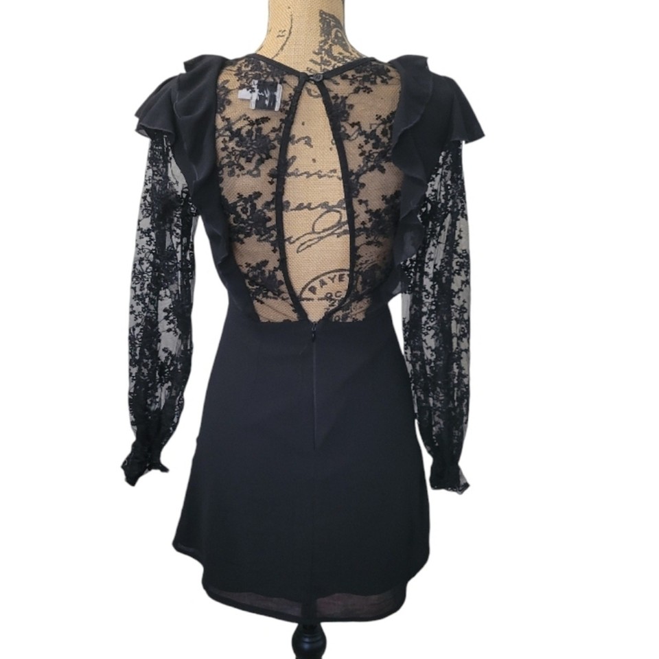 Princess Polly Sorcerer's Apprentice dress, size 2, lace sleeves, deep ...