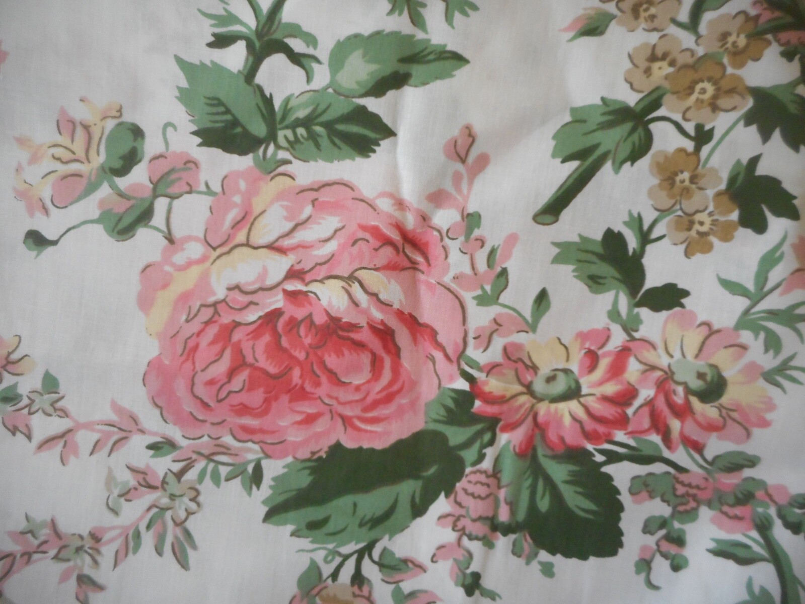 Vintage Fresh Spring Cottage Floral Roses Tulip Cotton Fabric ~ Pink ...