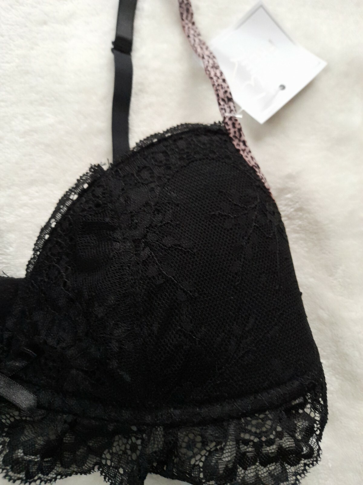 Free Damen Triangel BH Ohne Bügel Schwarz Spitze Grösse 75C R2770 | eBay